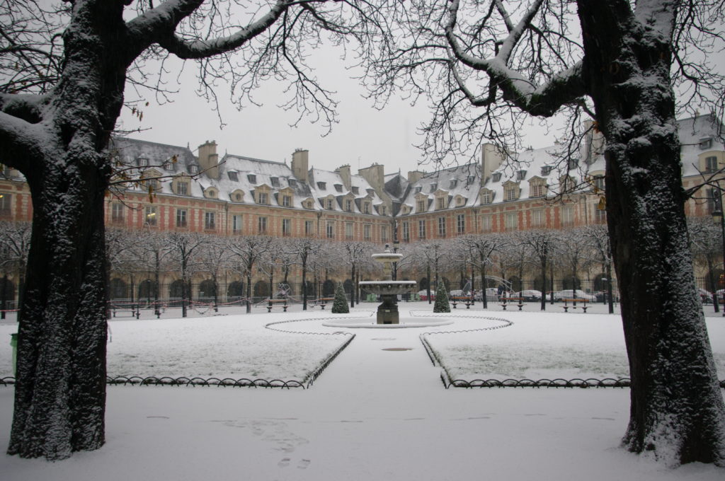Winter in Paris - The Essentials - Distant Francophile